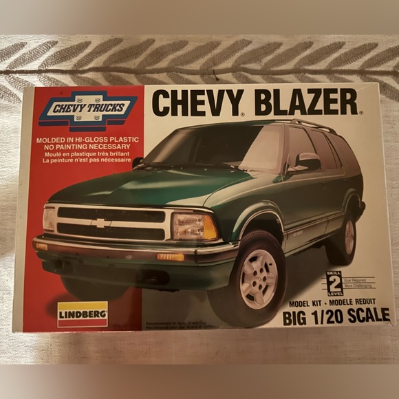 Lindberg | Other | Lindberg Chevy Blazer Model Kit Big 2 Scale Level 2 ...